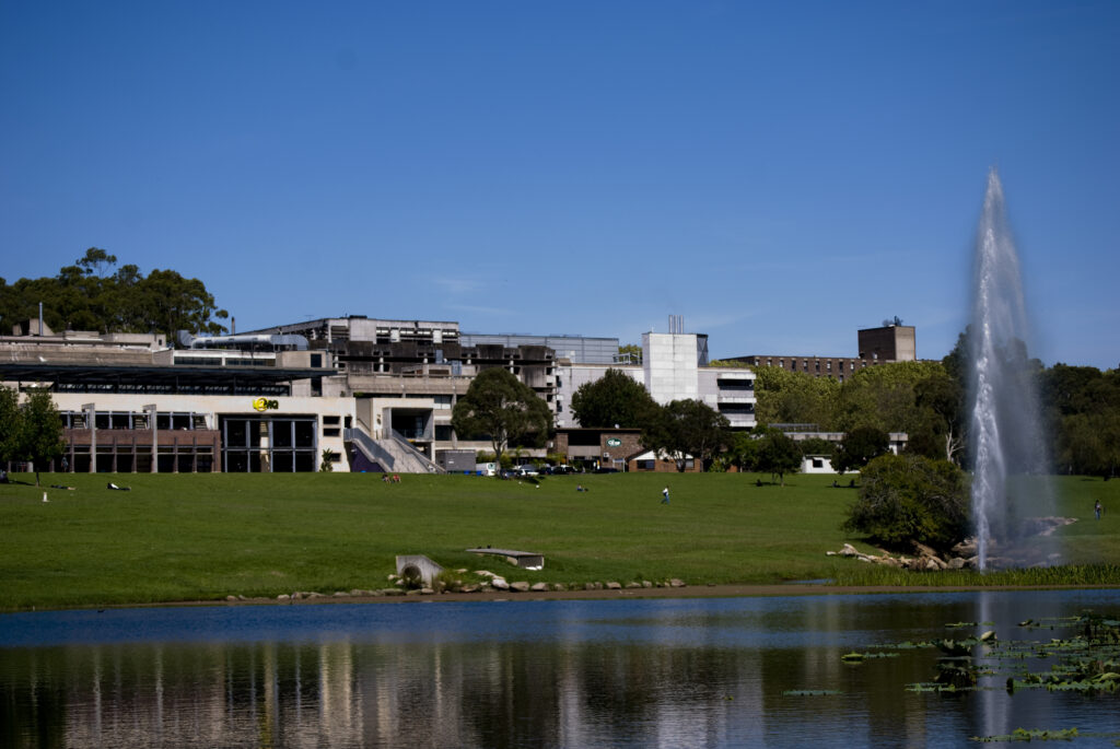 MGRU – Macquarie Graduate Research Union